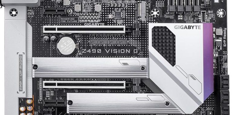 Can a PCIe x8 Card Fit in x16 Slot: Complete Guide